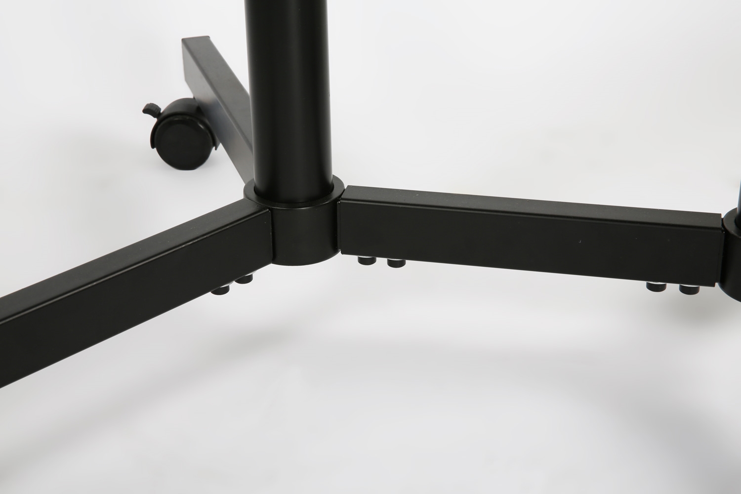 Slim TV Stander med hjul | TV stativer | Skiltex.dk